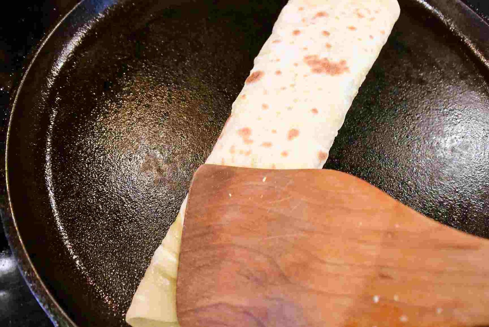 Recipes for Tom: Taiwan-fu tamago kureepu / dan bing / Taiwanese egg crepes