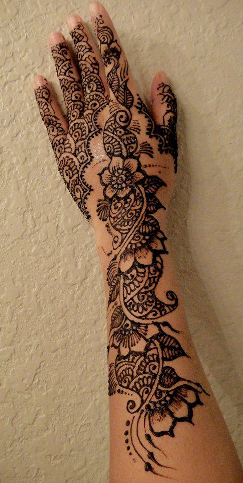 Awesome mehndi designs"