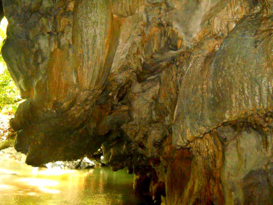 Scenic Philippines: Puning Cave, Dona Remedios, Trinidad-Bulacan