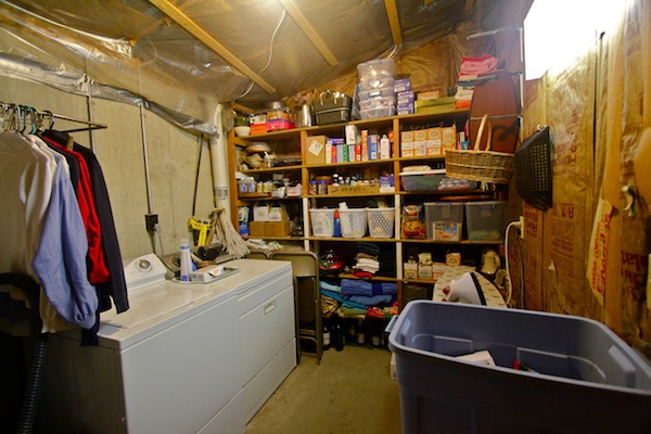 Ashbee Design: Scary Laundry Room