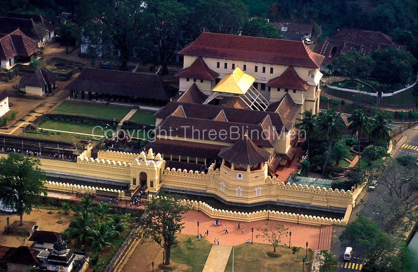 photos: Sri Dalada Maligawa