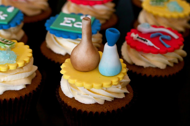 Sweet-D Cakes: Cupcake chemistry