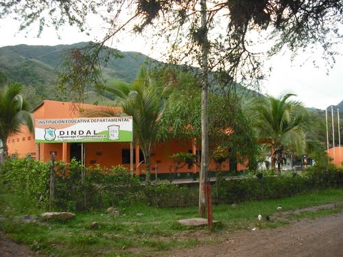 CONSTUMBRES Y TRADICIONES DE DINDAL: LAS IMÁGENES DE NUESTRO PUEBLO