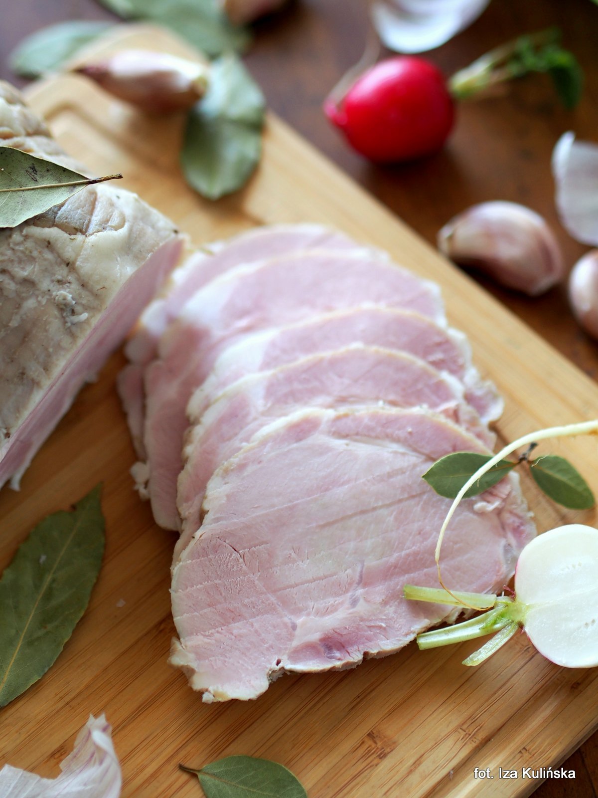 Domowa wędlina. Szynka biała gotowana | Smaczna Pyza
