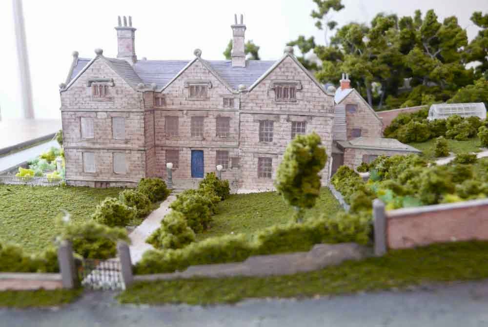 David Easton Modelmaker: Horton Hall