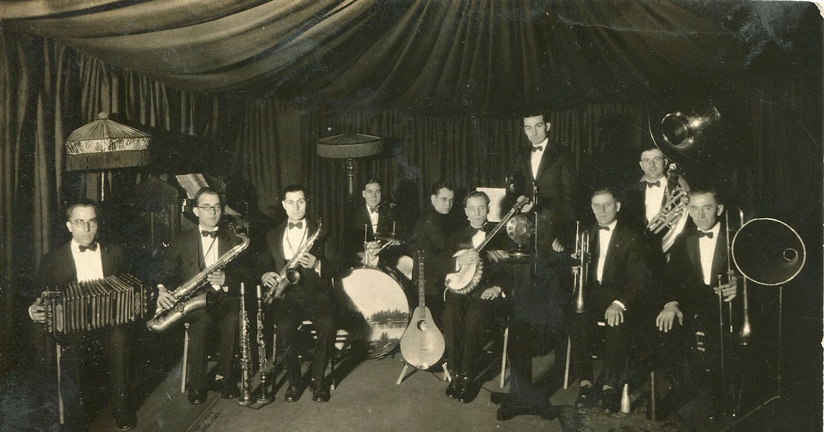 TempoSenzaTempo: Early Radio Orchestras