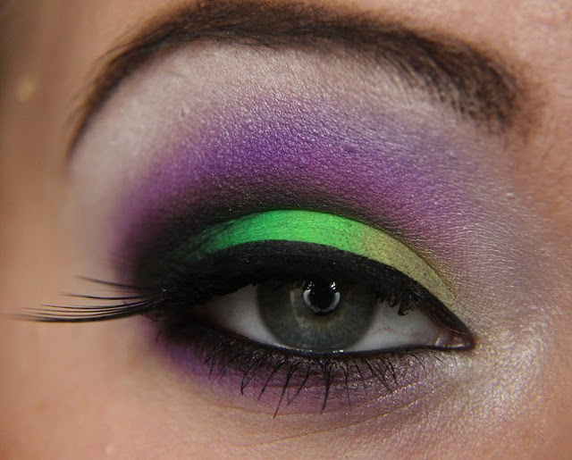 Erika MakeUp: Tutorial Verde e Roxo