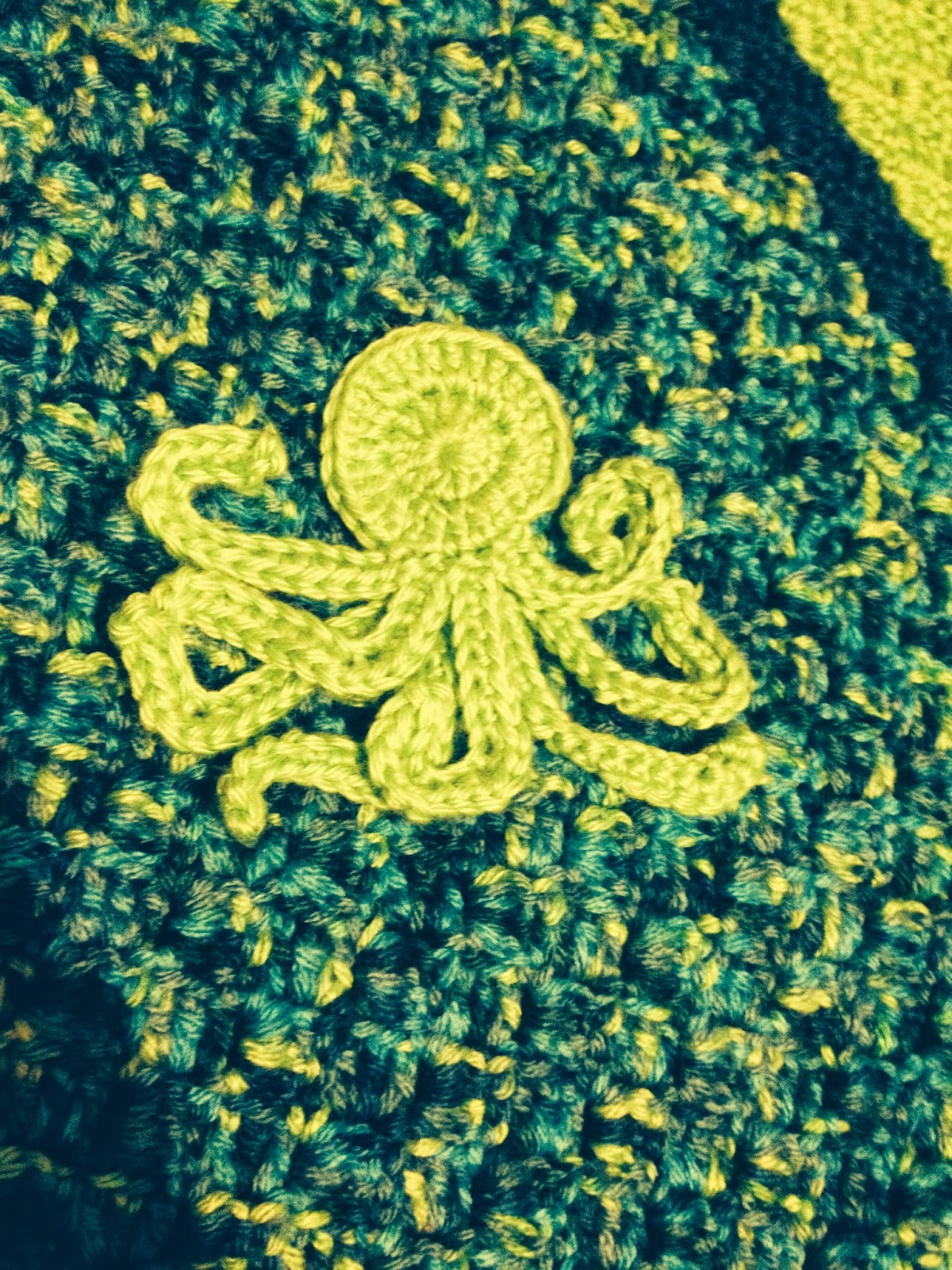MandaLynn's Crochet Treasures : 8 or 4 Legged Octopus Applique