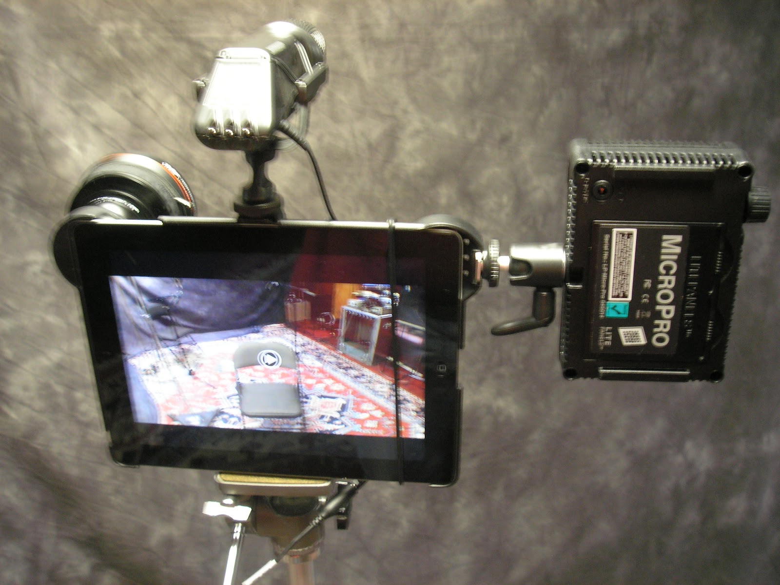 Ty Ford Audio and Video: Sescom TRS to TRRS Adapter for iPad & iPhone