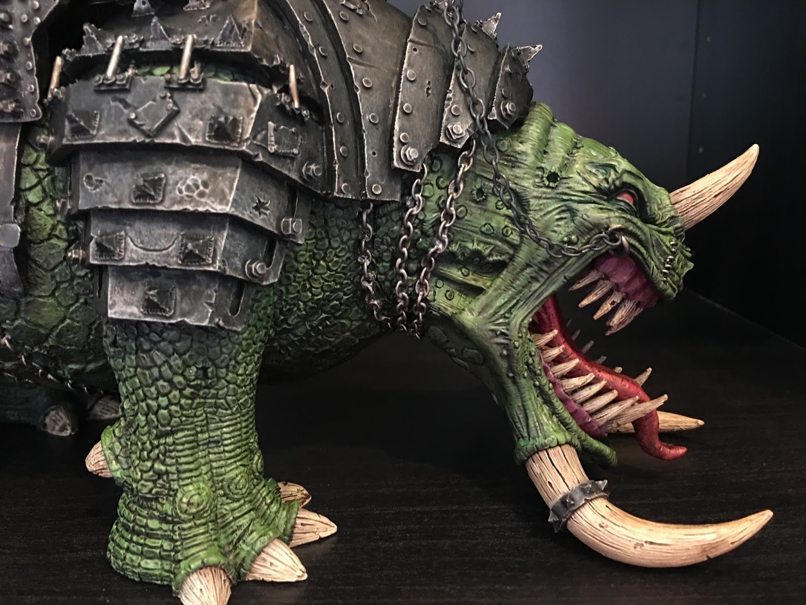 Battle Bunnies: Ork Gargantuan Squiggoth