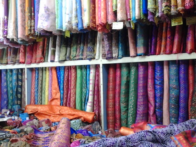 kain lace batam - Trevor Fisher