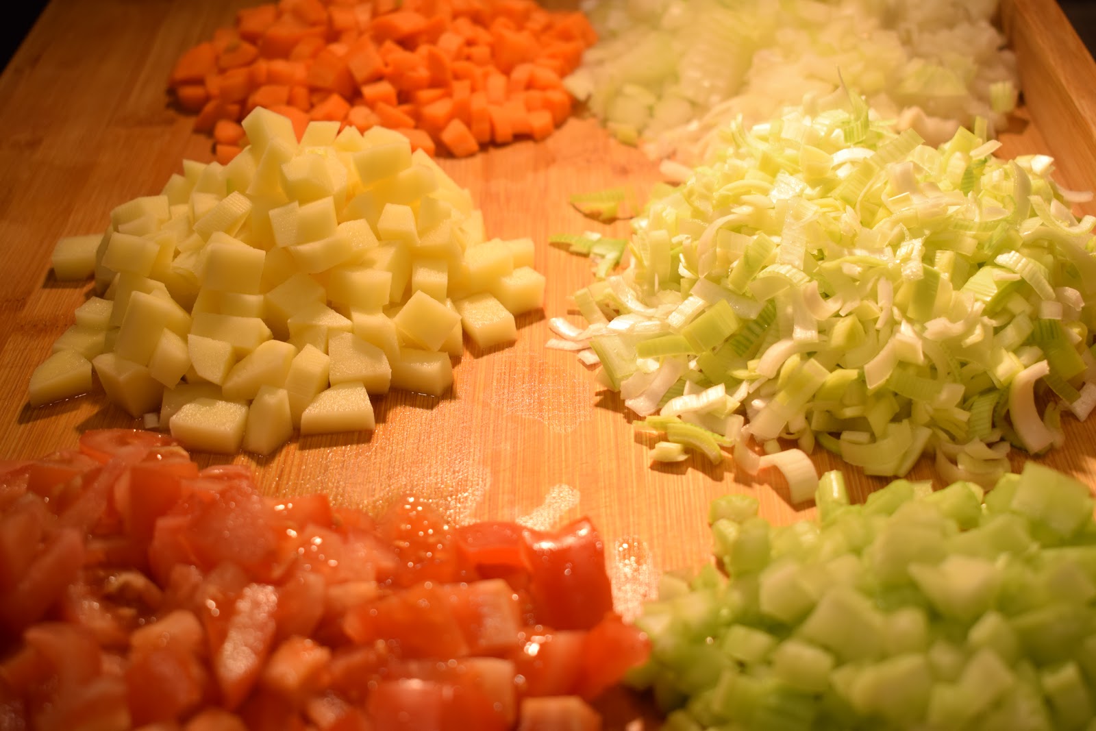 Soepje met verse groenten - Soup with fresh vegetables