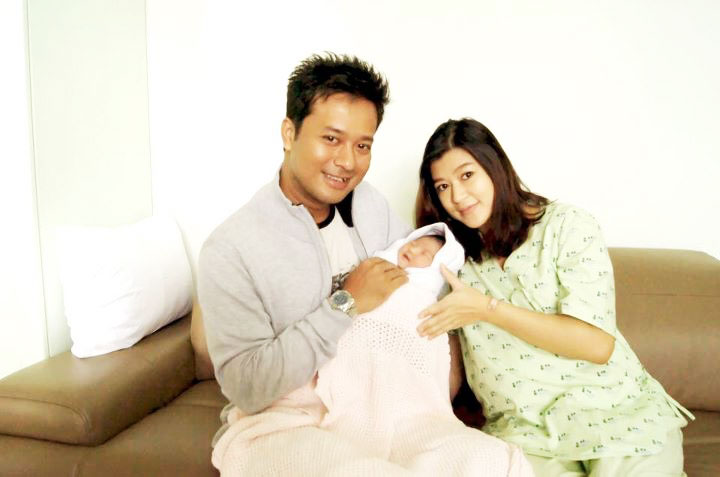 Pyay Ti Oo, Eaindra Kyaw Zin and Their Lovely First Daughter | Myanmar ...