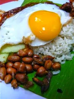 Sarapan di Medan Selera Kota Warisan