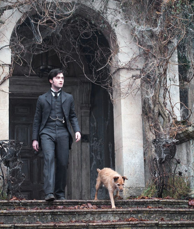 The Comic Book Catacombs: 2012 Halloween Film Festival: The Woman in ...