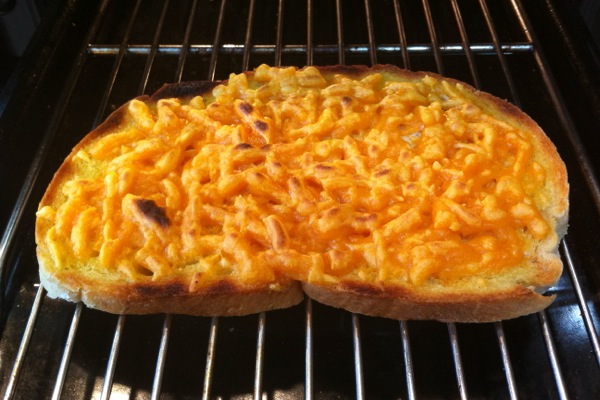 VEGANOO Vegan Reviews: Review: Sheese Melty 'Red Cheddar' vegan cheese