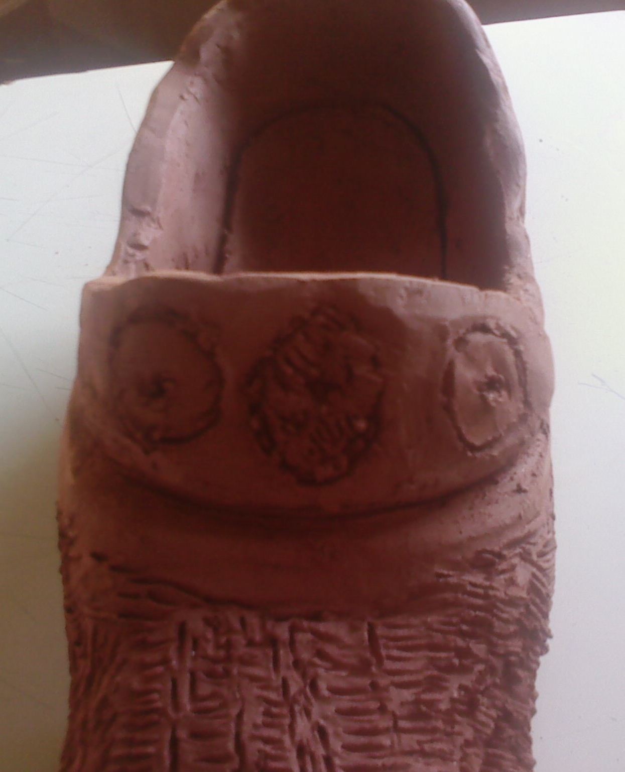 Ana Teresa Fernandes: Trabalho em Barro para MATERIAIS