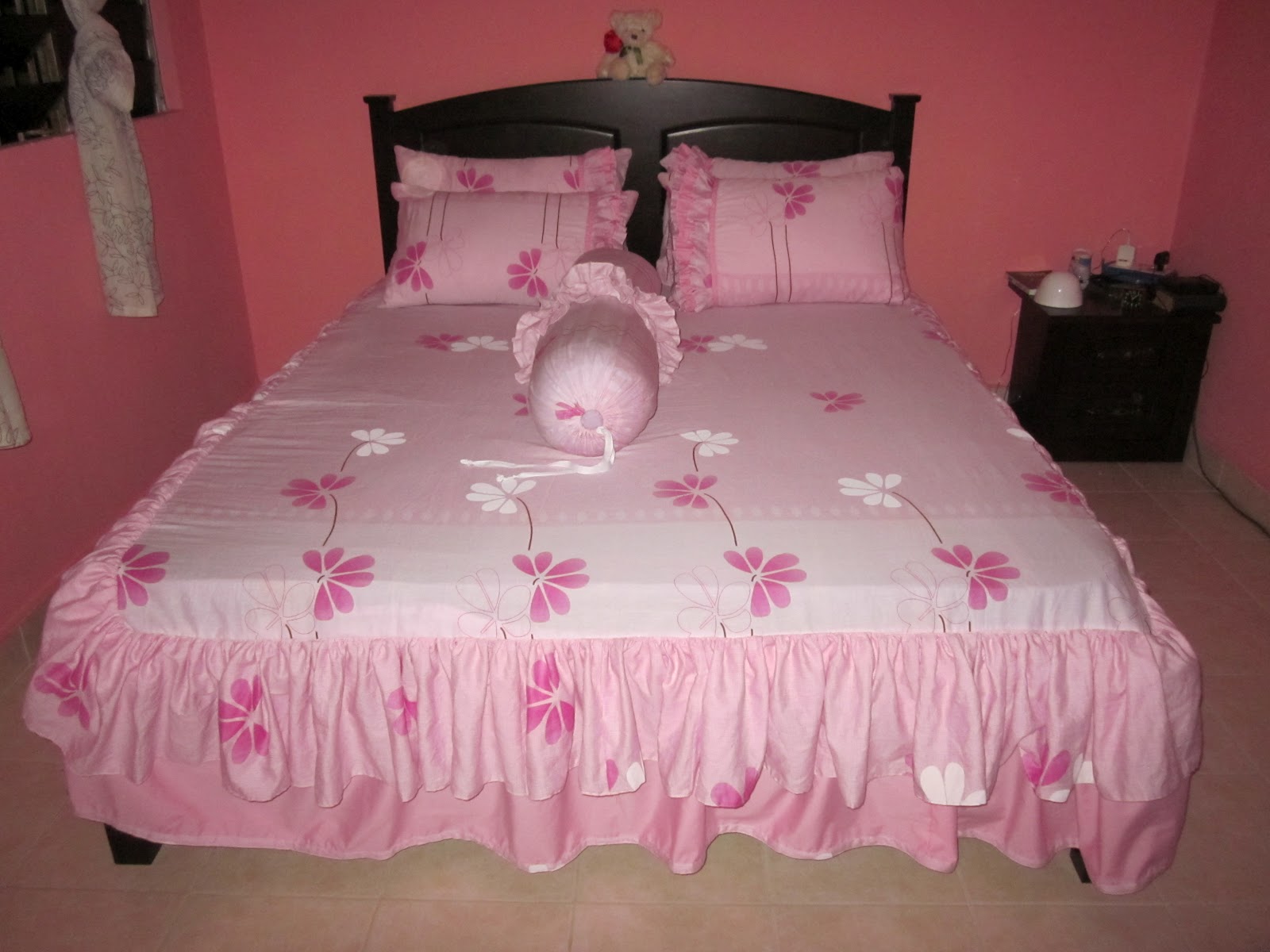 HomeSewingDesign: Pink Ruffled Set Sheet