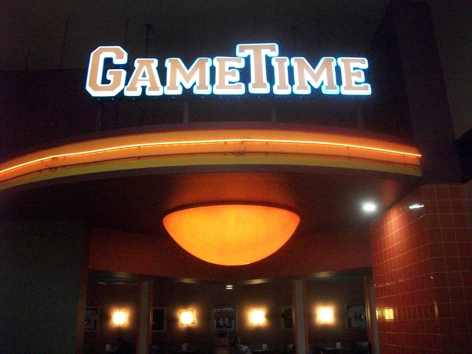 There is plenty of food to make everyone happy, from salad to pizza ...