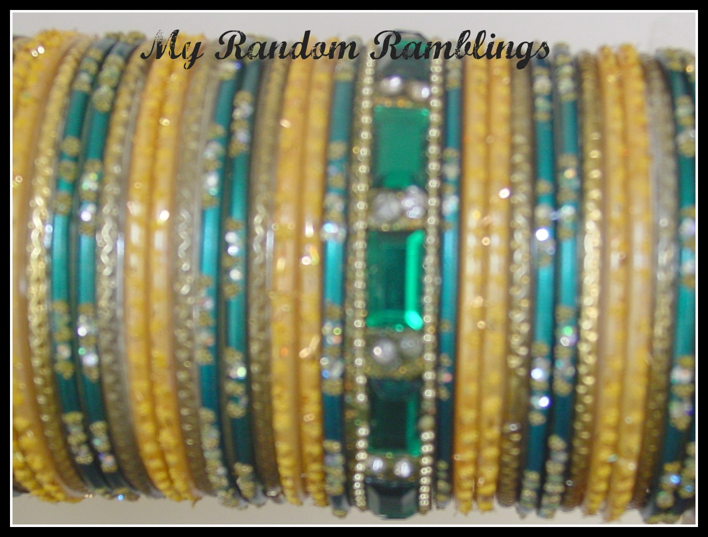 My Random Ramblings: Pakistani Weddings (Bangles)