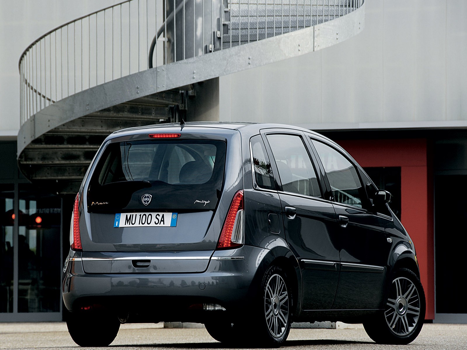 Car And Car Zone: Lancia Musa 2008 new cars, car reviews, car pictures ...