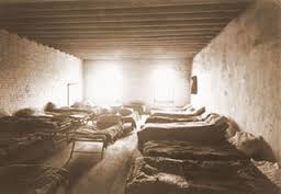 What's a FLOP HOUSE in Spanish?