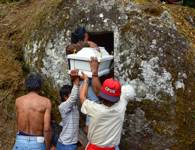 Ritual Manene Sejarah Dari Tana Toraja Sulawesi Selatan Indonesia ...