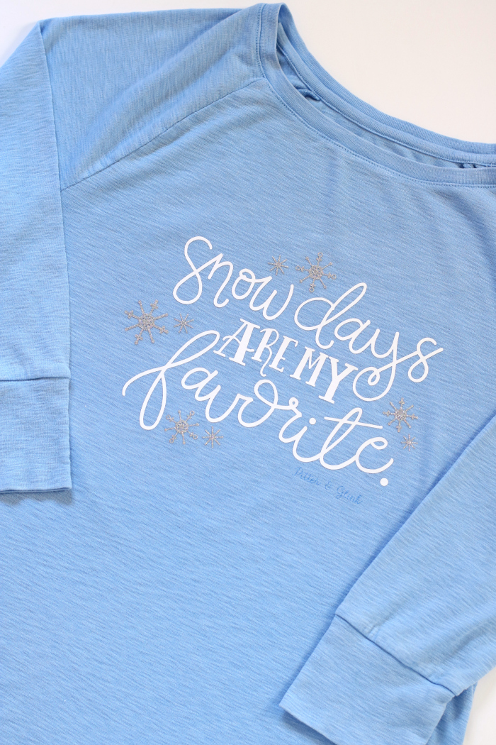 PitterAndGlink: DIY Hand Lettered Snow Days Tee + Free Cut File