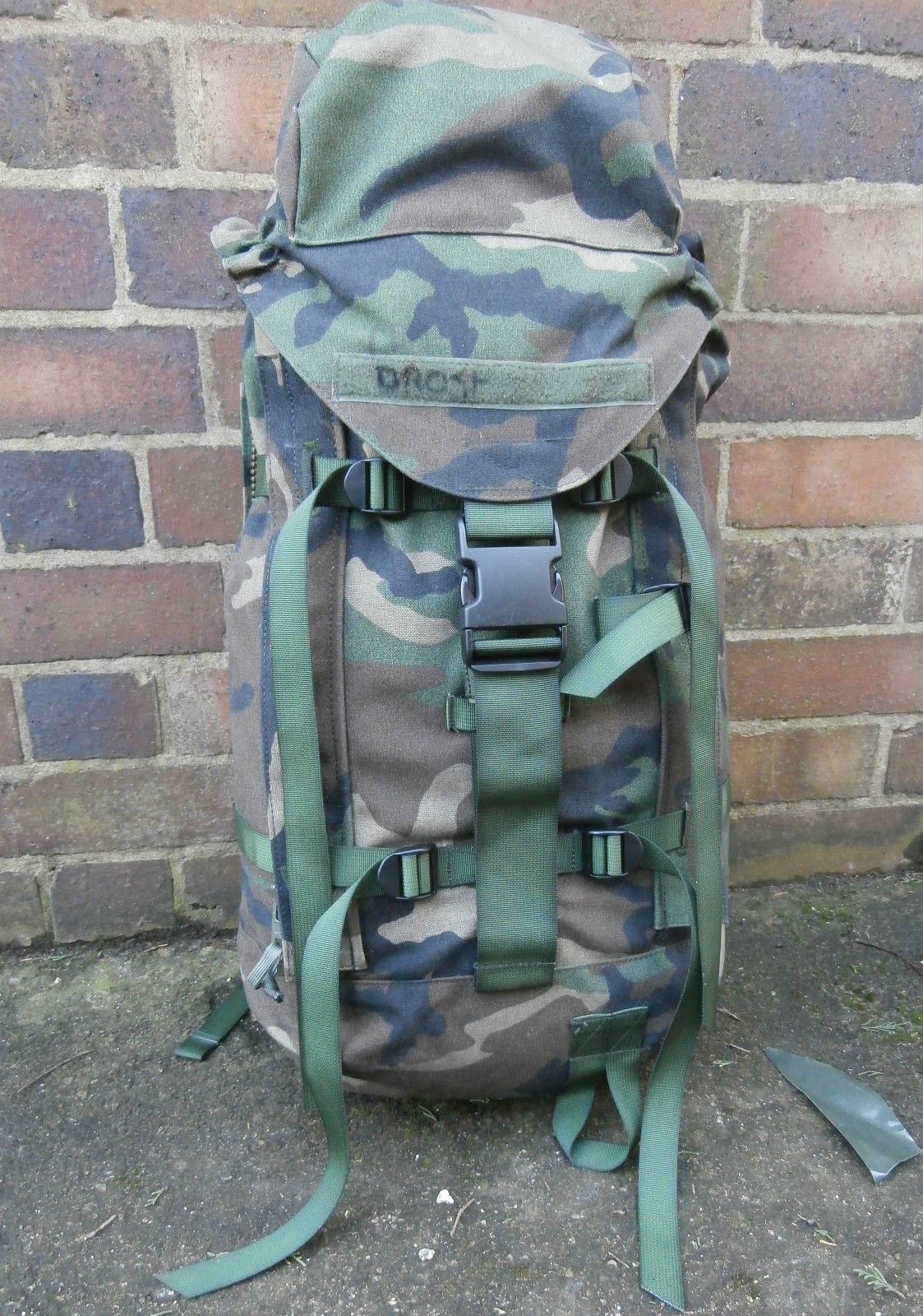 Webbingbabel: Dutch Army 40Litre Forest Camo Patrol Pack