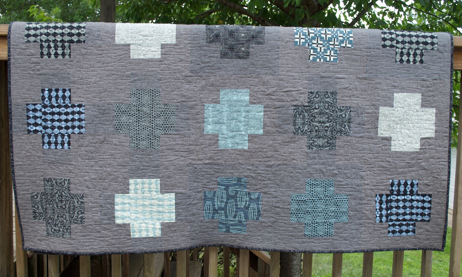 Let's begin sewing...: Greek Cross Quilt done!!!!