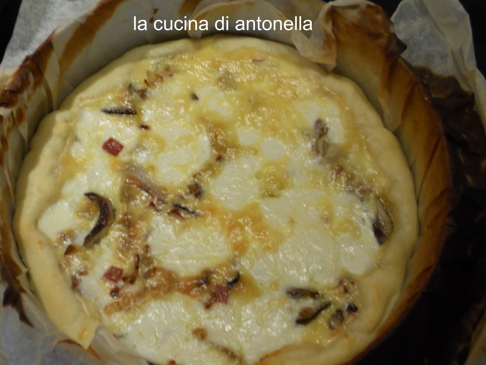 LA CUCINA DI ANTONELLA: torta salata al radicchio con meringa