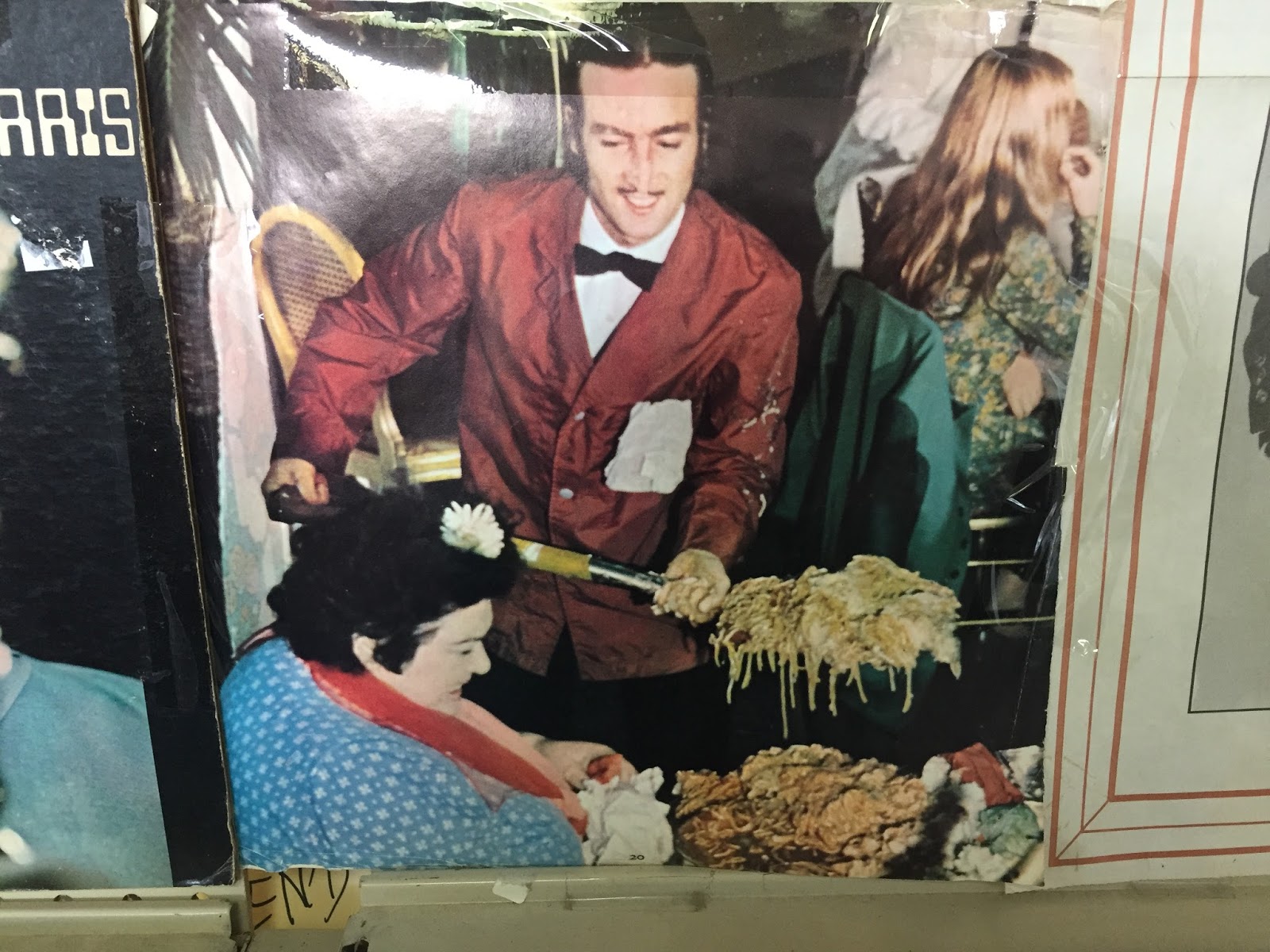 step off george: Eat Up