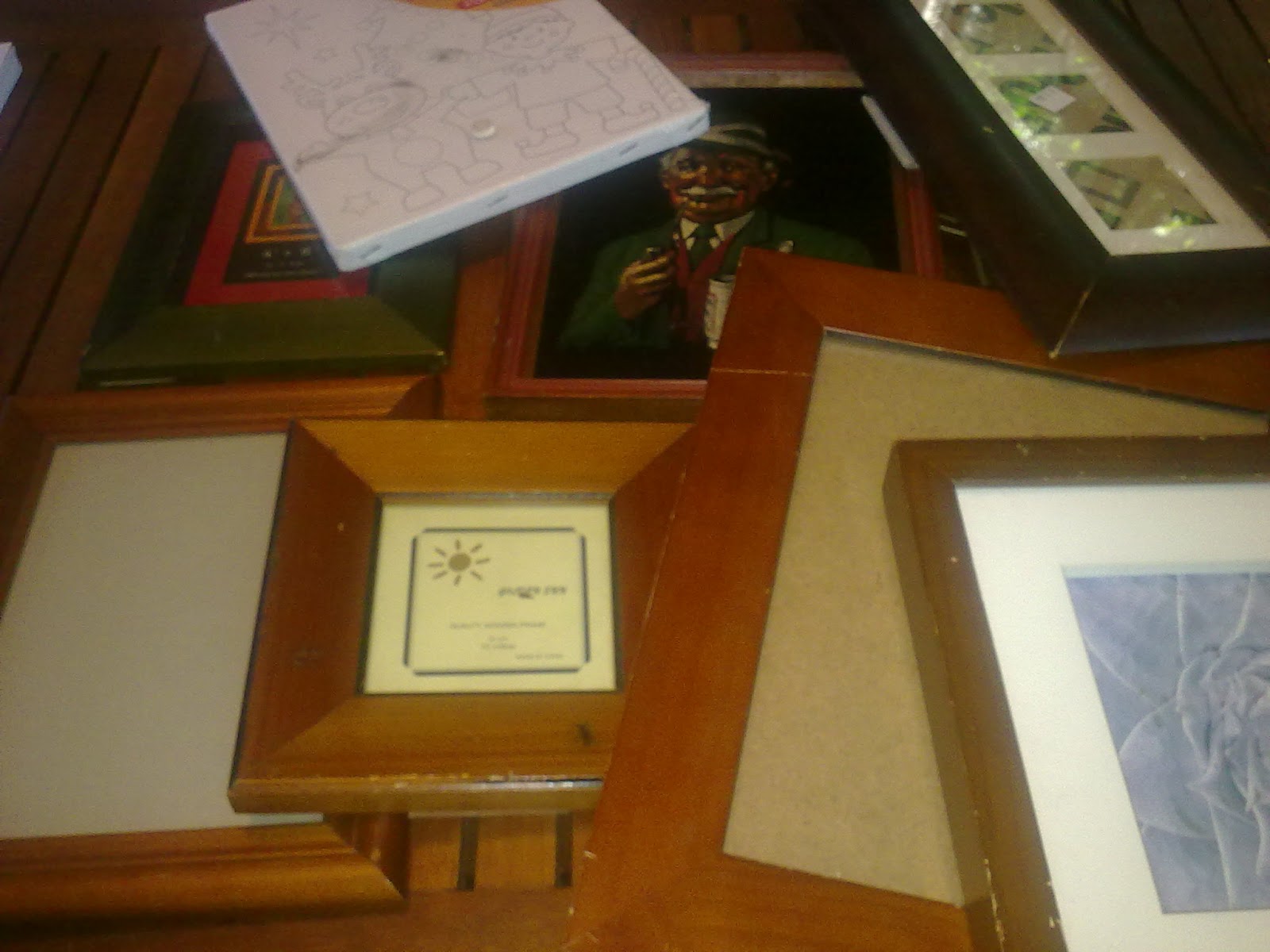 The Active Scrawler: Paper making frames cheaply made