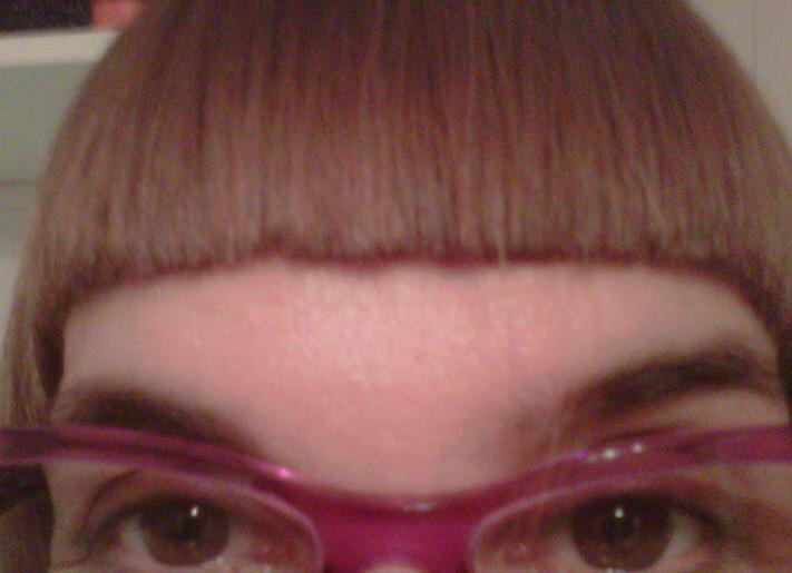 CUT LIKE A ROLLING STONE: Elogio del flequillo "rolinga" (1ª nota)