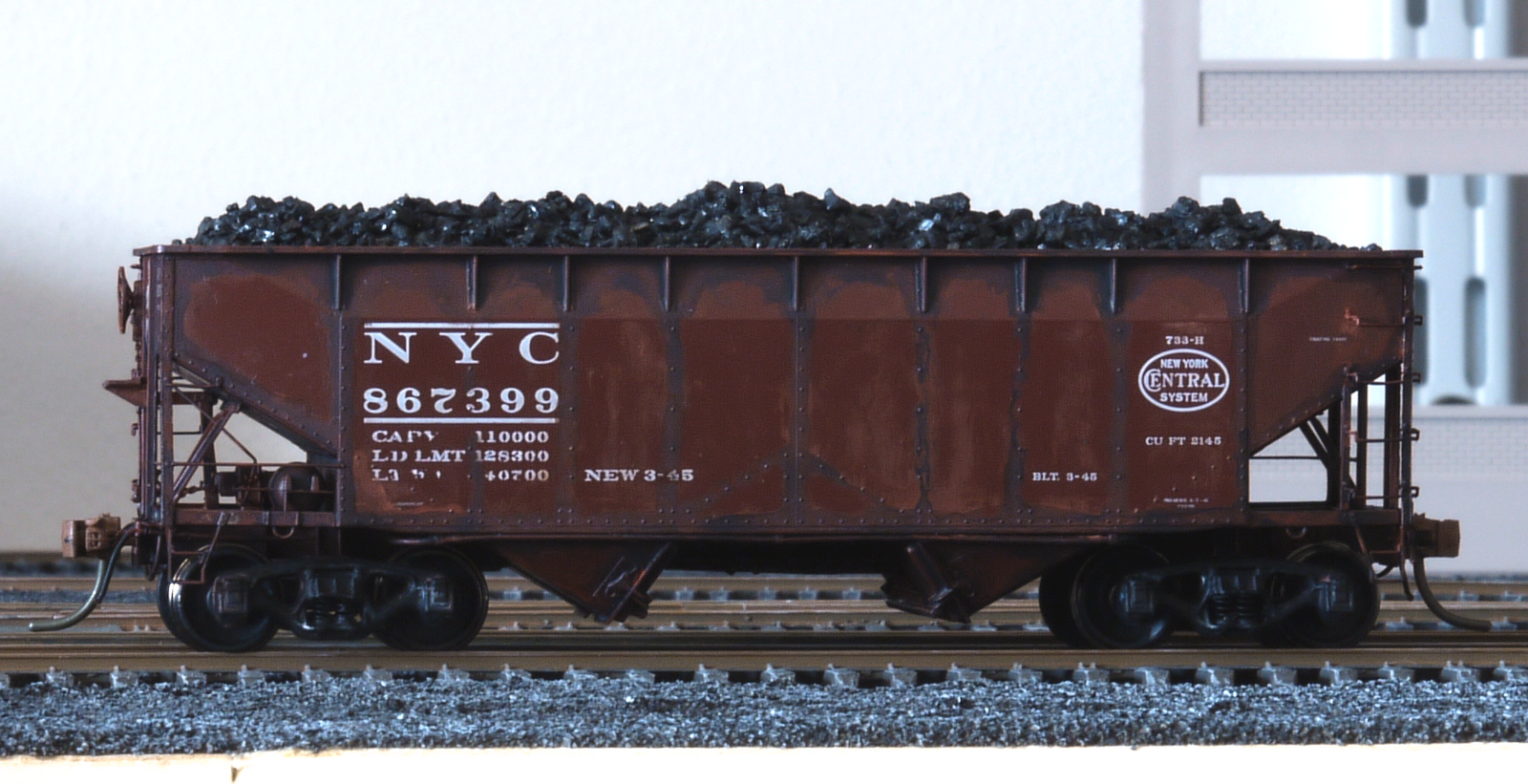 No Two Alike: NYC 867399 Hopper Weathered