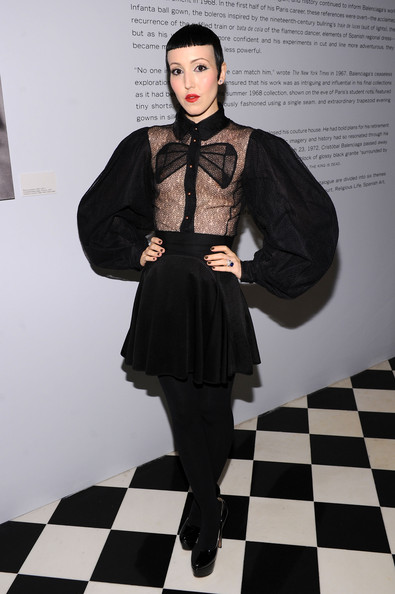 loveisspeed.......: Michelle Harper ...the new muse...i think she looks ...