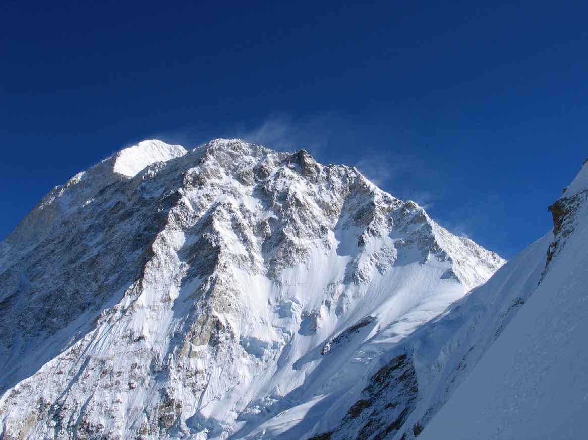 Antonio : Makalu