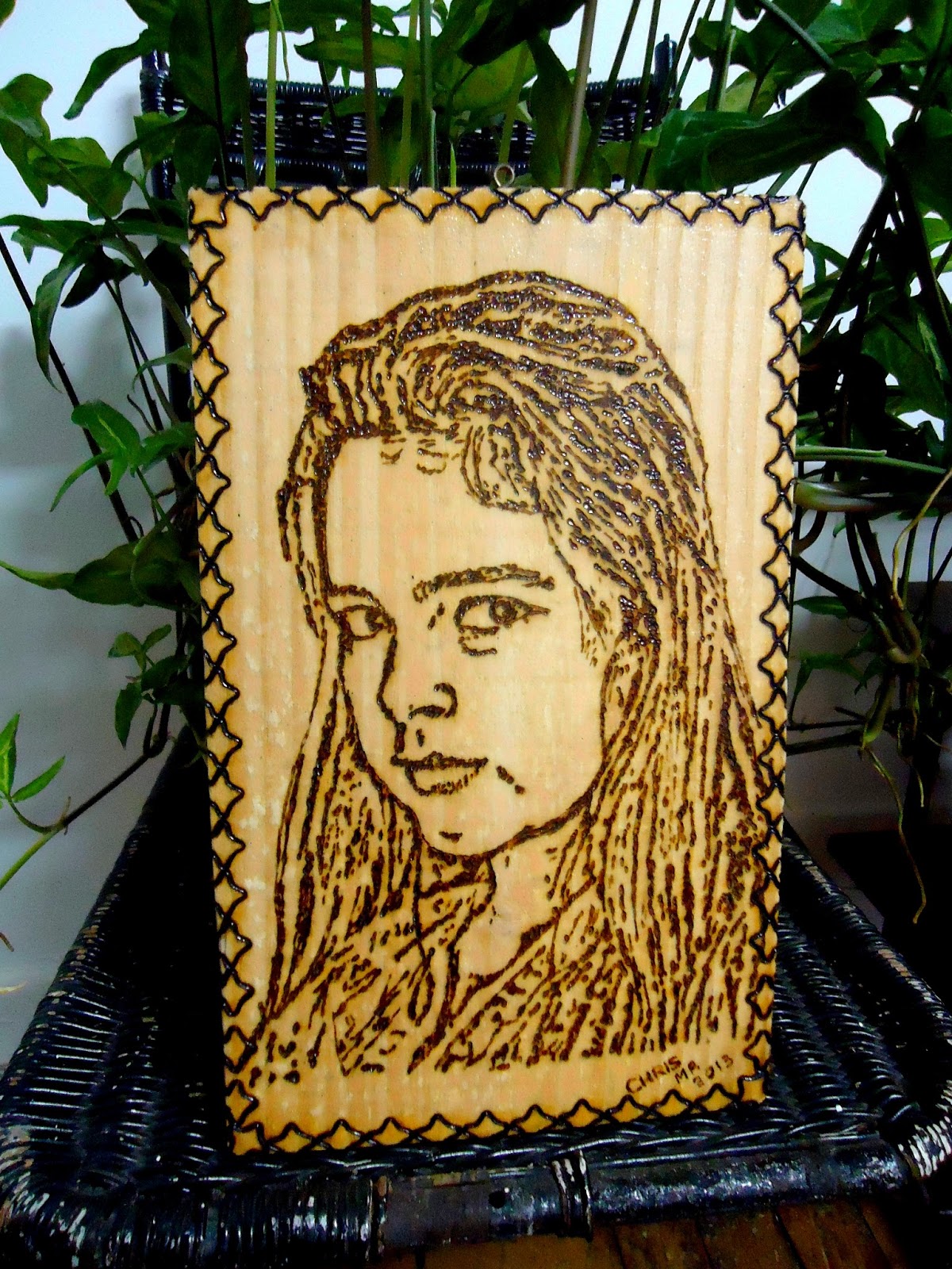 Pirografia em Madeira: Como desenhar pessoas com pirografia