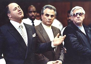 Dinge en Goete (Things and Stuff): Apr 2, 1992: Mob boss John Gotti ...