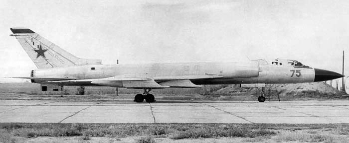 nhungdoicanh: Tupolev Tu-28 / 128 Fiddler