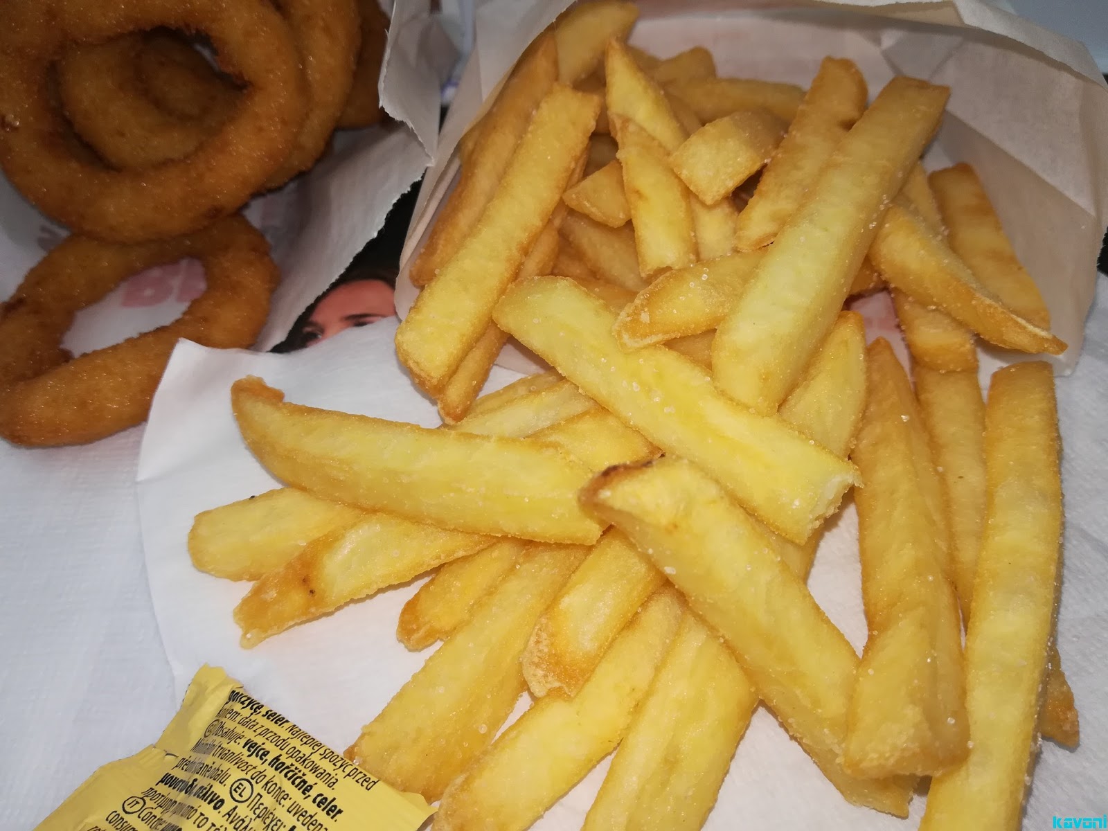 kavoniho žrádlo: Long Chicken BBQ Bacon, Burger King