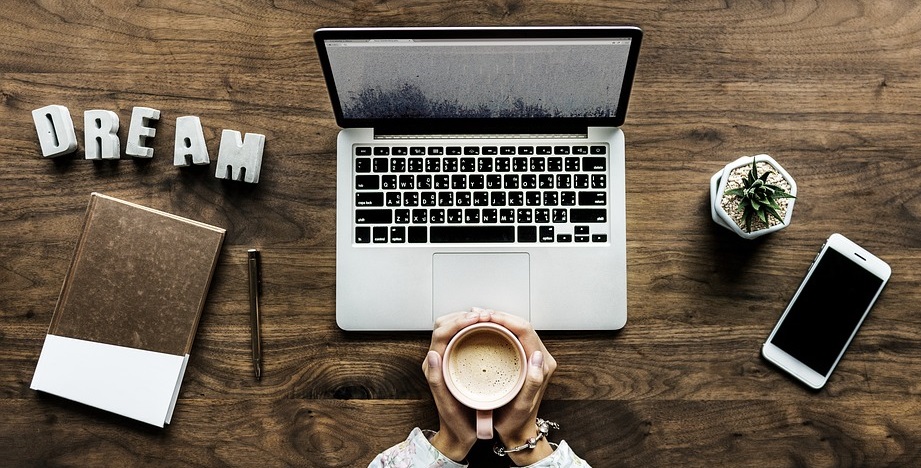 200 Cool Blog Names To Create Your Blog About Life 200-cool-blog-names-to-create-your-blog-about-life