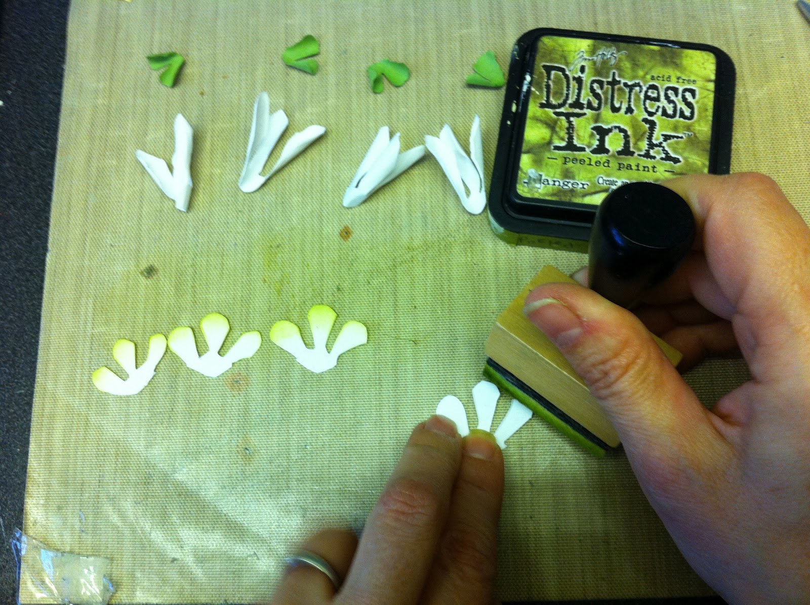 The Craft Project: How to Make Paper Snowdrops