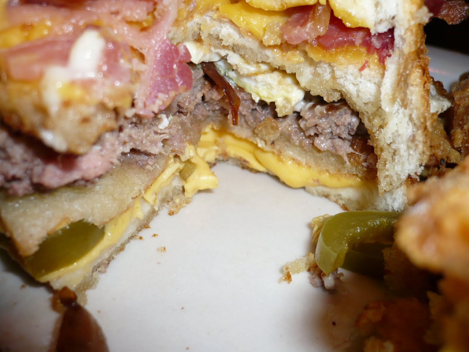 Love (and Hate) At First Bite: Big Daddy's Burgers and Bar - 9070 ...