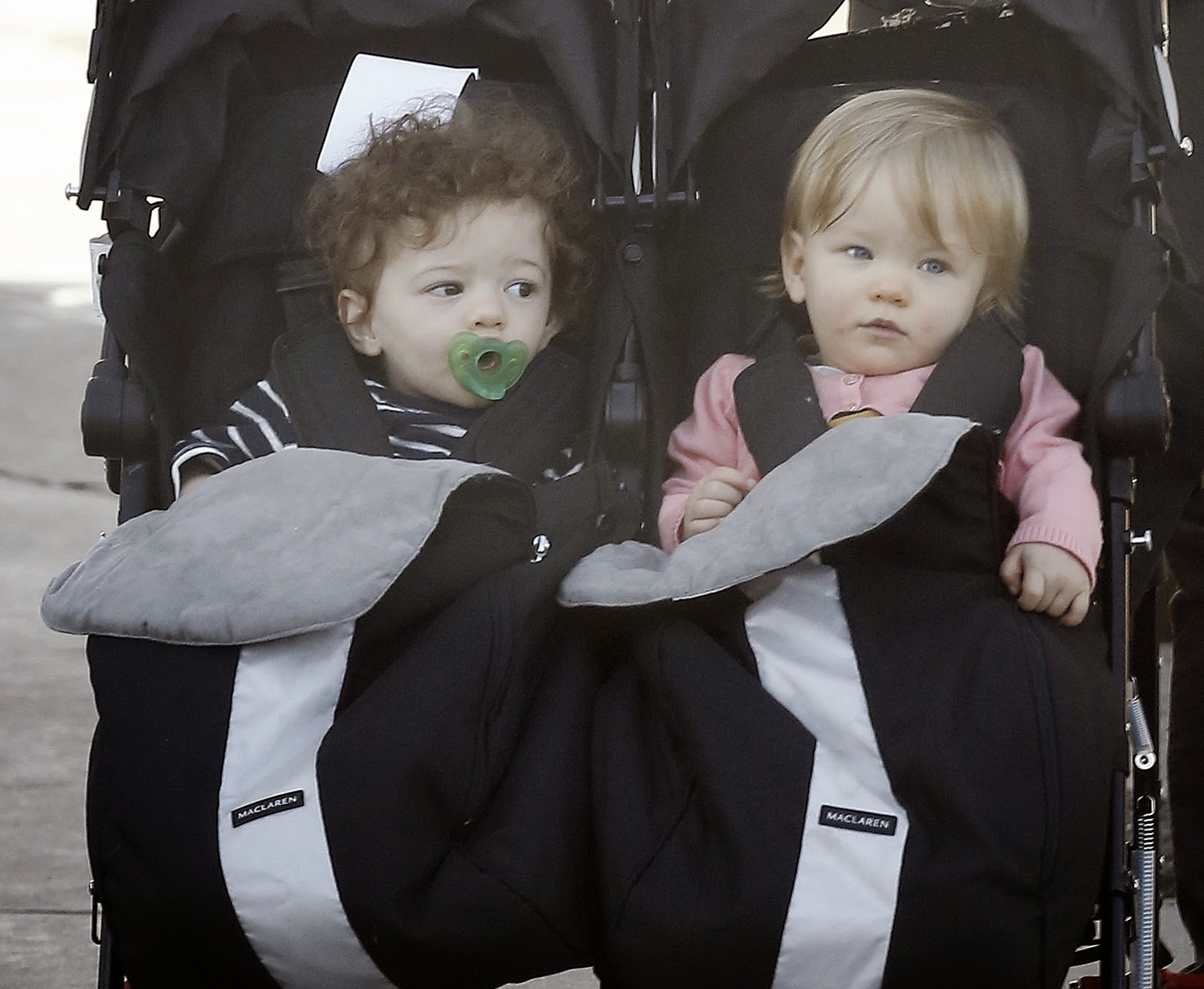 Billy - Lilac - Charlie - Poppy : Anna Paquin & Stephen Moyer Out In Venice