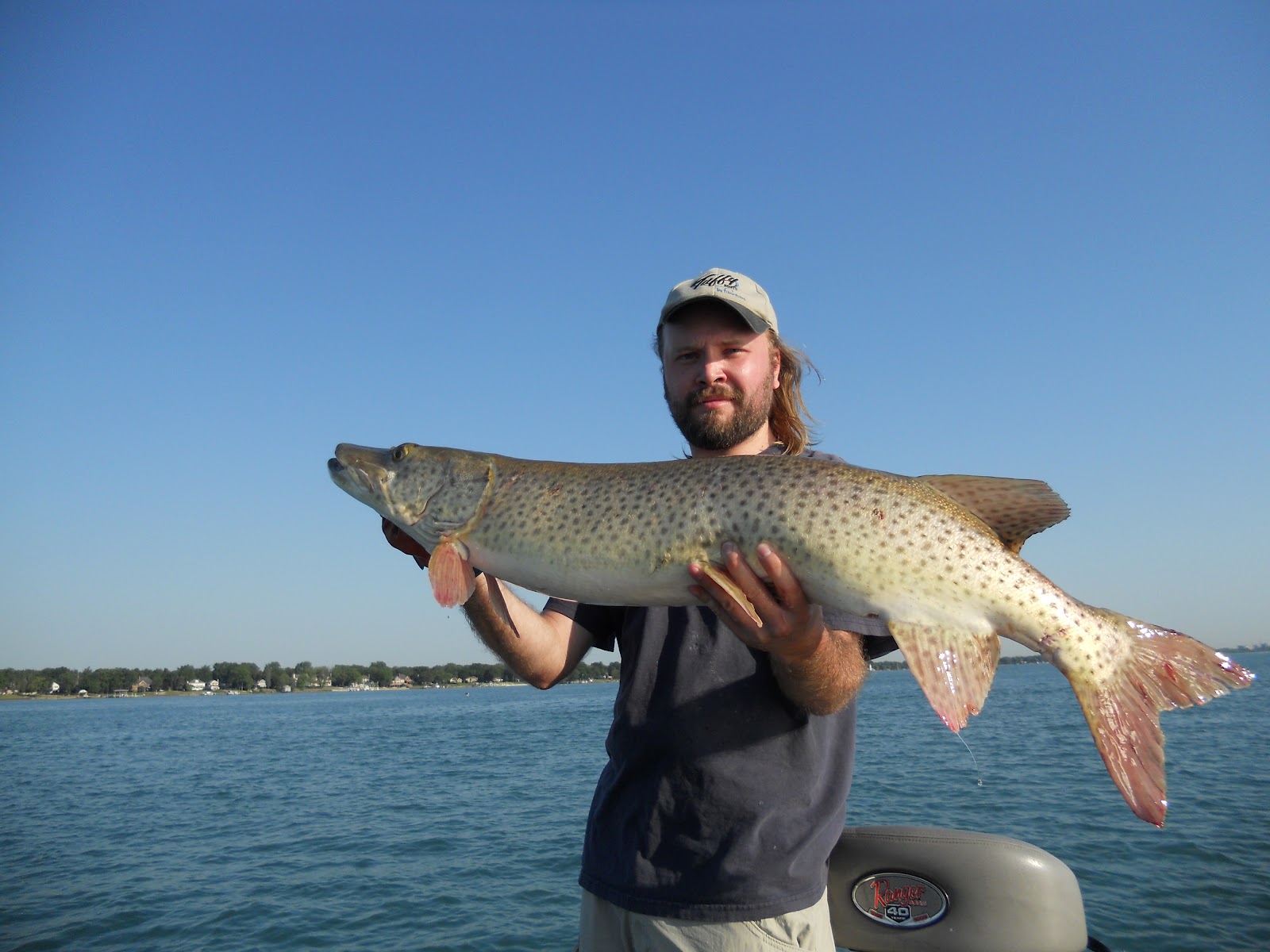 Spootville: Driving in Michigan & Muskie Fishing Detroit