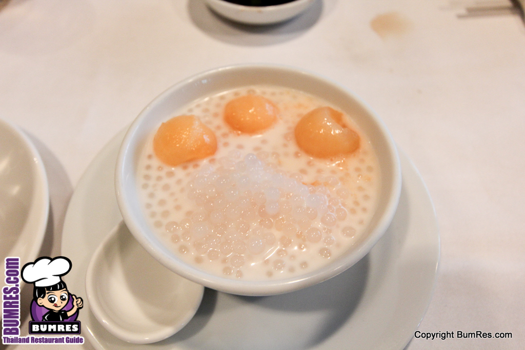 Restaurant Review - Bangkok (mostly) - All Around The World!: Man Ho ...