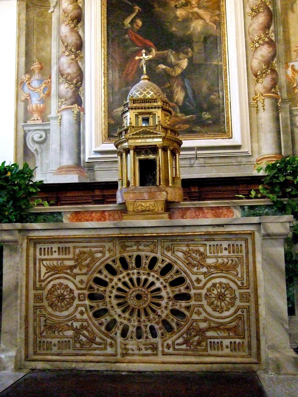 Where Heaven and Earth Meet: Shrines of the Blessed Eucharist : 2