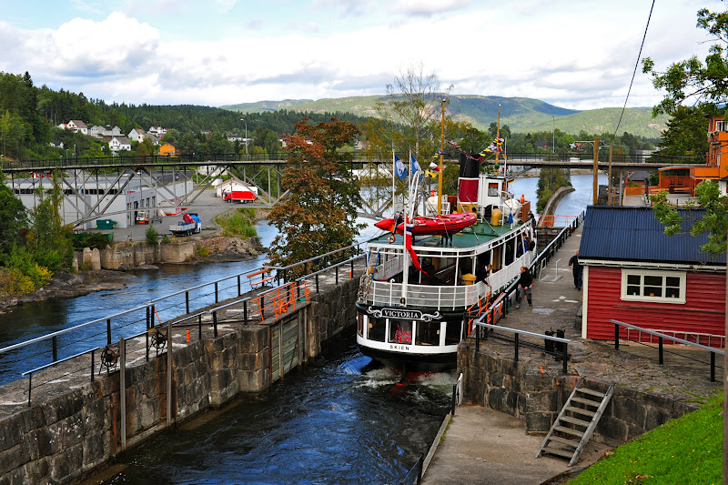 Merlin and Rebecca: The Telemark Canal