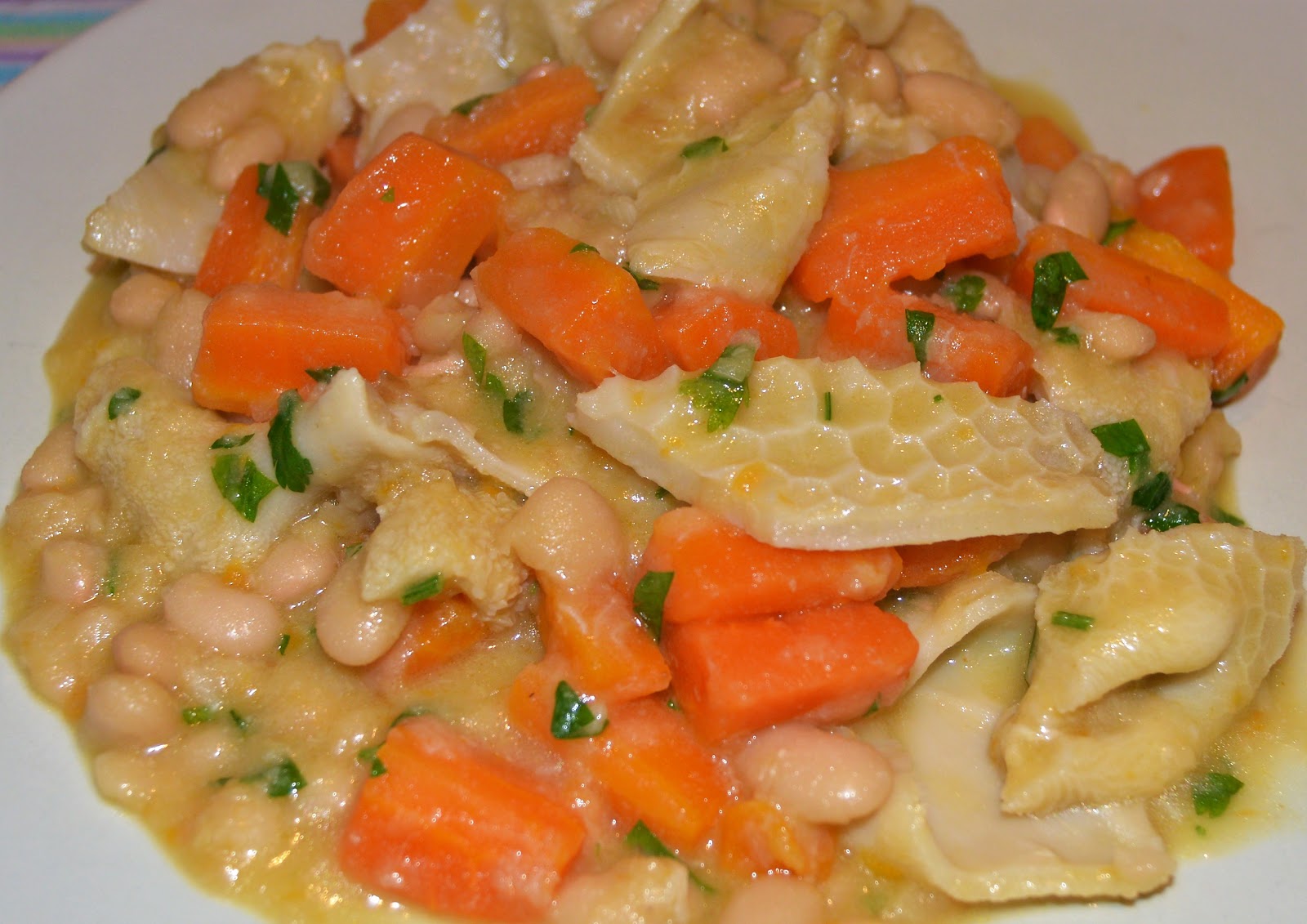 Outras Comidas: Bucho de porco com feijão e cenouras (Trilogia 169)